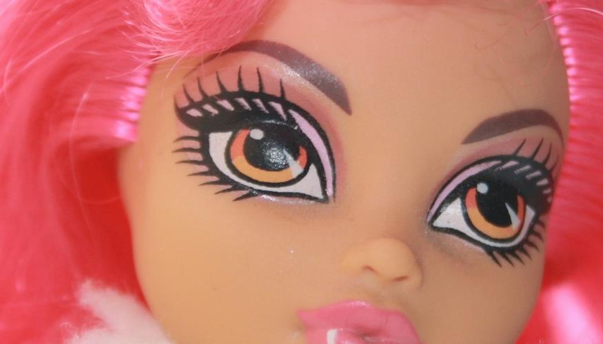 Mattel escolhe se une à associação para o combate do bullying; Monster ...