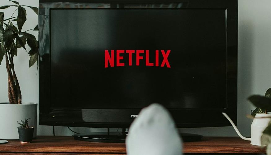 Parceria global entre Netflix e AB InBev conecta o universo do ...